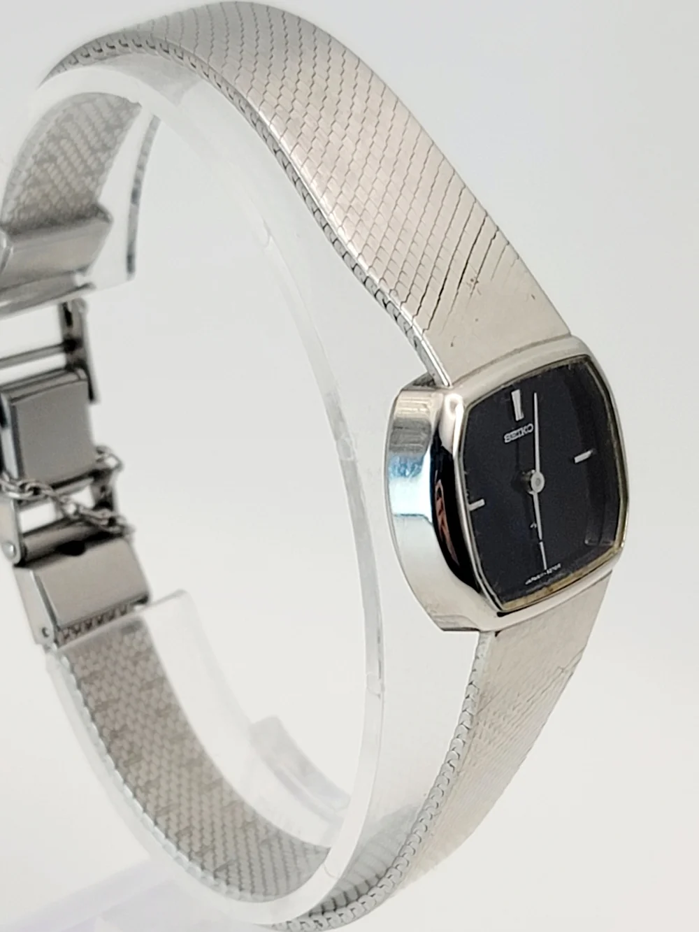 Seiko | Accessories | Vintage Seiko 1474 Ladies Mechanical Wind Watch ...